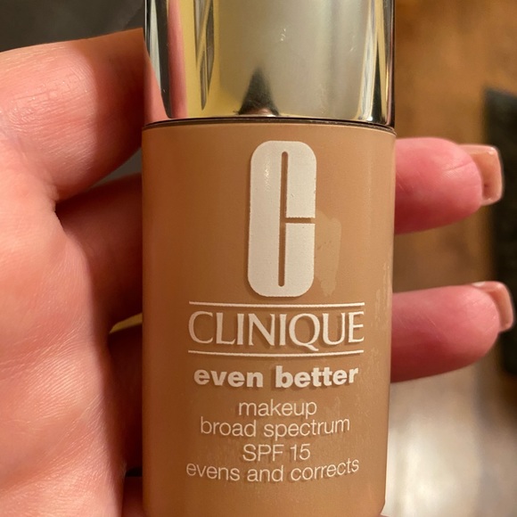 Clinique | Makeup | Clinique Even Better Foundation | Poshmark